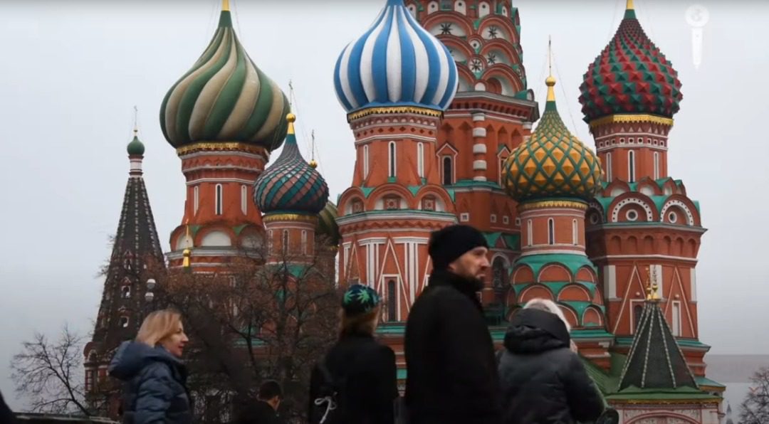 La rusa que se niega a irse de Venezuela: ¡AÚN EN CRISIS!-Impacto Mundo ...