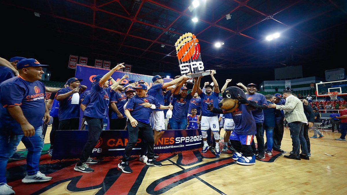 ¡CARL HERRERA NO PUDO! TROTAMUNDOS es el primer CAMPEÓN de la Superliga ...