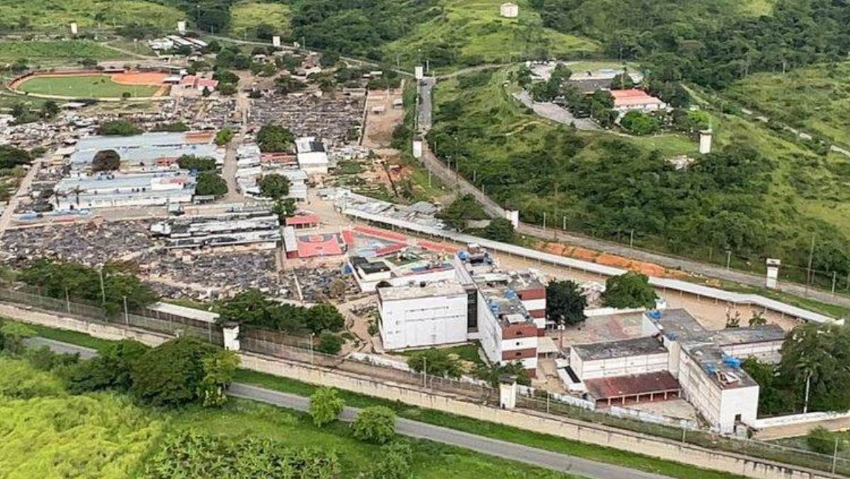 ERA EL BÚNKER DEL TREN DE ARAGUA: «El lujo que vi cuando entré en la ...
