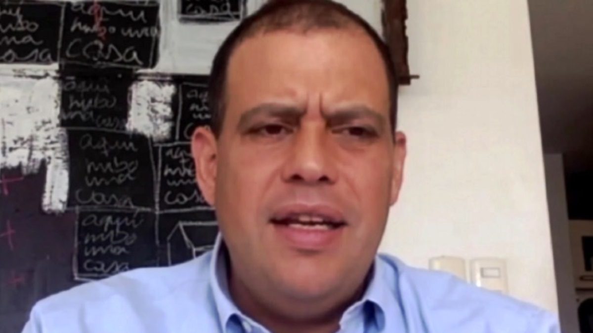 CONFIRMAN LIBERACIÓN DE ROBERTO ABDUL, presidente de Súmate, entraría ...
