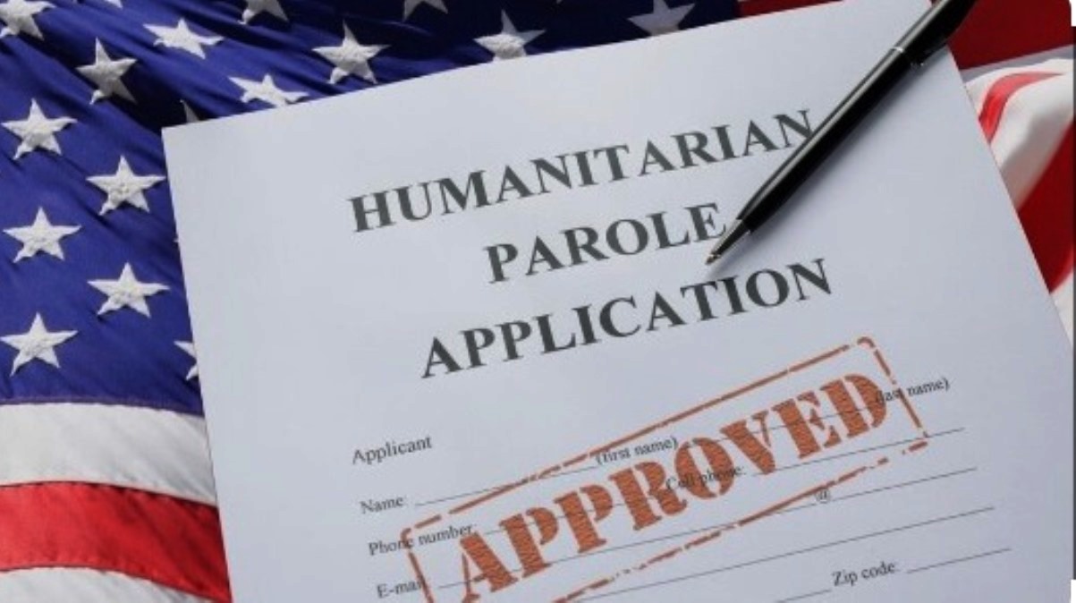 Gobierno de Trump acata orden de un tribunal y reanuda trámites de ...