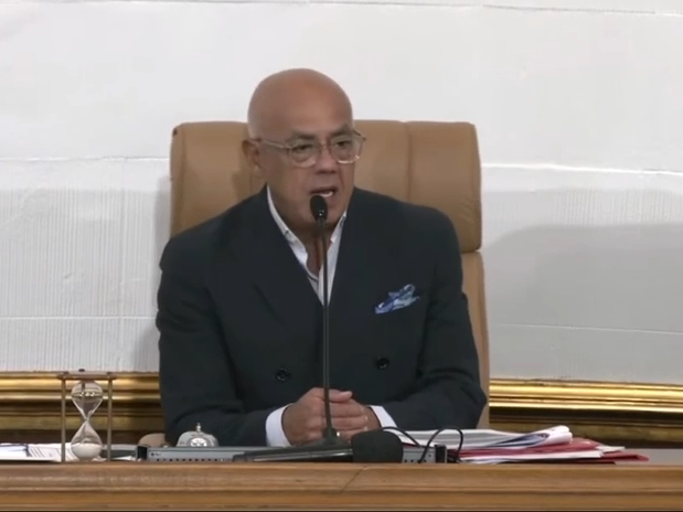 Jorge Rodríguez desmiente al Foro Penal y asegura que van para 400 ...