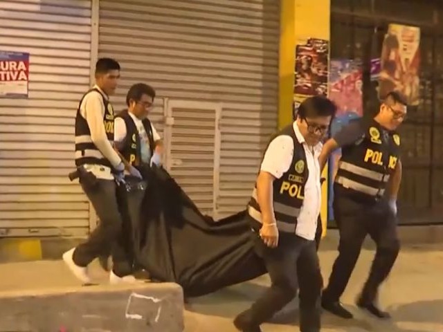 SICARIOS MATAN a balazos a tres venezolanos en Lima – Impacto Venezuela